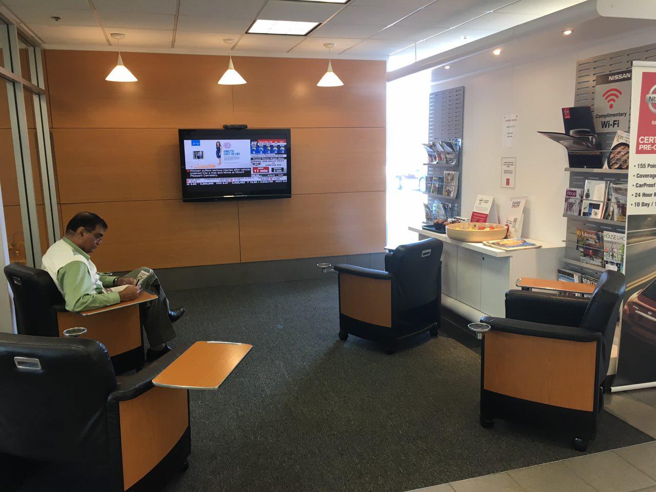 Nissan Service Center in Oakville, ON | Oakville Nissan