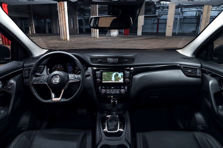 Nissan Qashqai vs Rogue: Our Favourite Compact SUV Contest